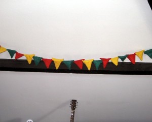 Recycle This - Creative ideas for reusing and recycling random stuff ...